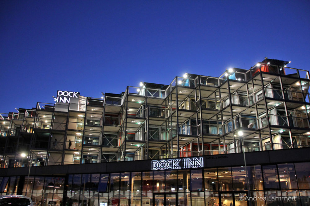 Schlafen im Überseecontainer in Warnemünde: Dock Inn